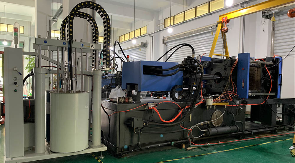 LSR Injection Molding from China, LSR Injection Molding Manufacturer ...